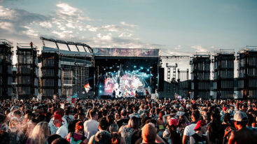 Guidance to General Admission at Concerts: Ticket Reselling Tips - Tixomi